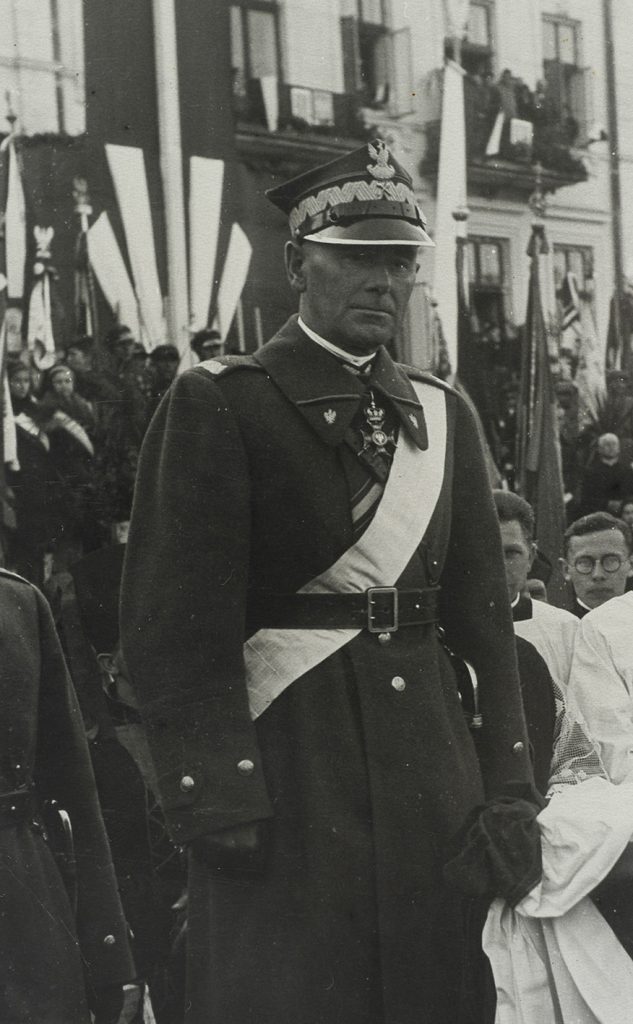 Płk Józef Jaklicz. Zastępca szefa sztabu wyjaśnia dlaczego Edward ...