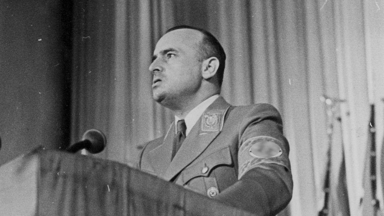 Grabieże Hansa Franka w okupowanej Polsce. Kradł nie tylko dzieła ...