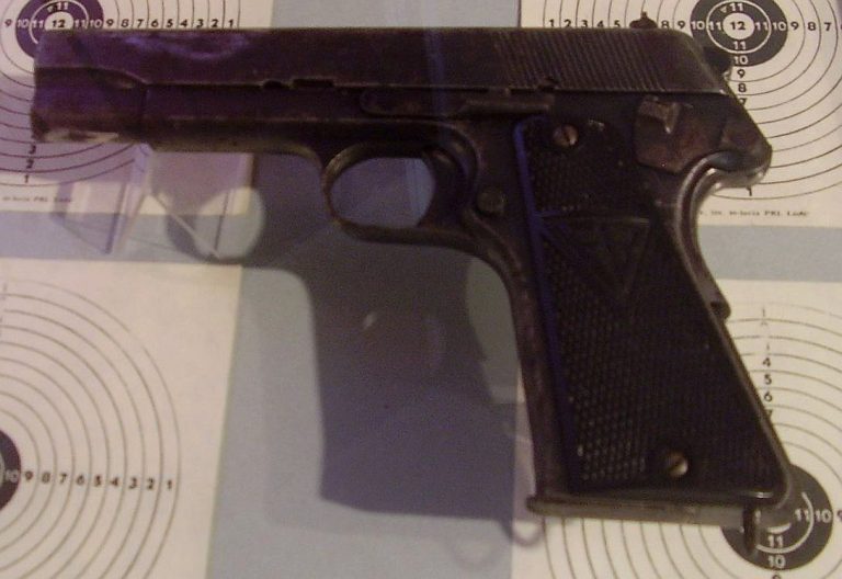 Vis wz. 35. Historia najsłynniejszego polskiego pistoletu - WielkaHistoria